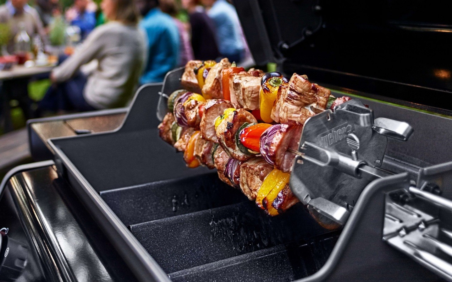 Špízy z vepřové panenky se slaninou a zeleninou | Recept | Top Grily